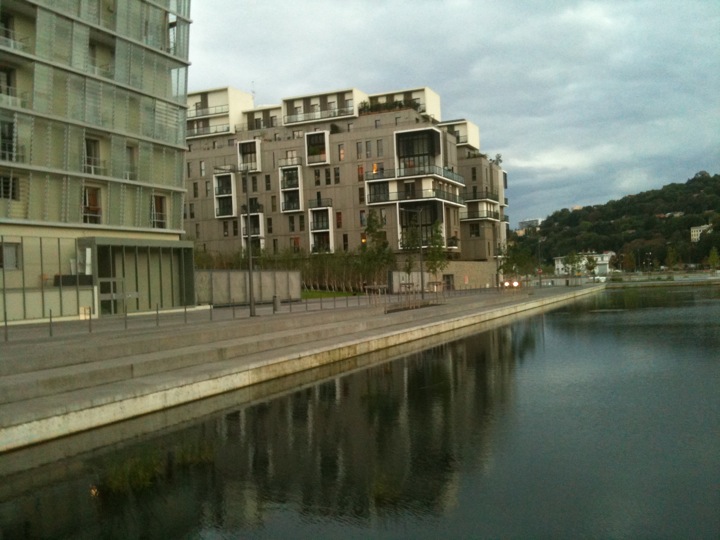 Riding Lyon: Parc Nautique de la Confluence